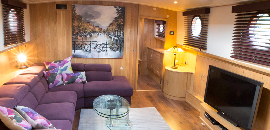 Bespoke10 - Piper Boats | Dutch Barge Builders